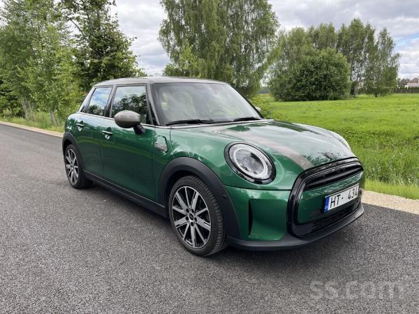 Zaļš MINI Cooper 2021 Rīga, ar dzinēja tilpumu 1.50 L un nobraukumu 37 tūkst. km par 23000 €, foto 1 vietnē AUTOMOTO.COM.LV