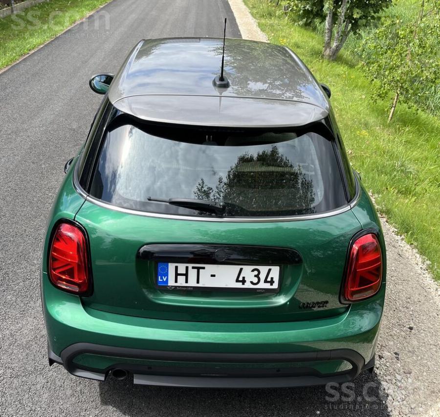 Zaļš MINI Cooper 2021 Rīga, ar dzinēja tilpumu 1.50 L un nobraukumu 37 tūkst. km par 23000 €, foto 4 vietnē AUTOMOTO.COM.LV