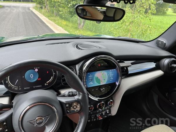Zaļš MINI Cooper 2021 Rīga, ar dzinēja tilpumu 1.50 L un nobraukumu 37 tūkst. km par 23000 €, foto 5 vietnē AUTOMOTO.COM.LV