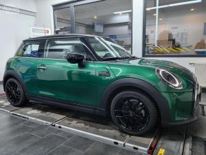 Zaļš MINI Cooper 2023 Kauņa, ar dzinēja tilpumu 1.50 L un nobraukumu 12 tūkst. km par 24450 €, foto 9 vietnē AUTOMOTO.COM.LV