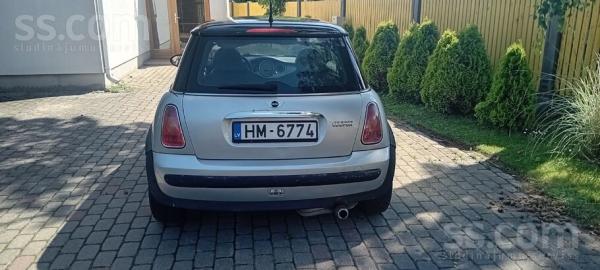 Pelēks MINI Cooper 2001 Jūrmala, ar dzinēja tilpumu 1.60 L un nobraukumu 320 tūkst. km par 645 €, foto 4 vietnē AUTOMOTO.COM.LV
