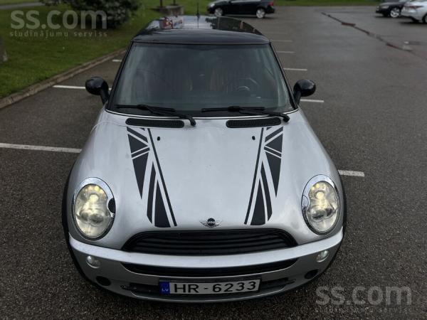 Pelēks MINI Cooper 2006 Rīga, ar dzinēja tilpumu 1.60 L un nobraukumu 145 tūkst. km par 2999 €, foto 3 vietnē AUTOMOTO.COM.LV