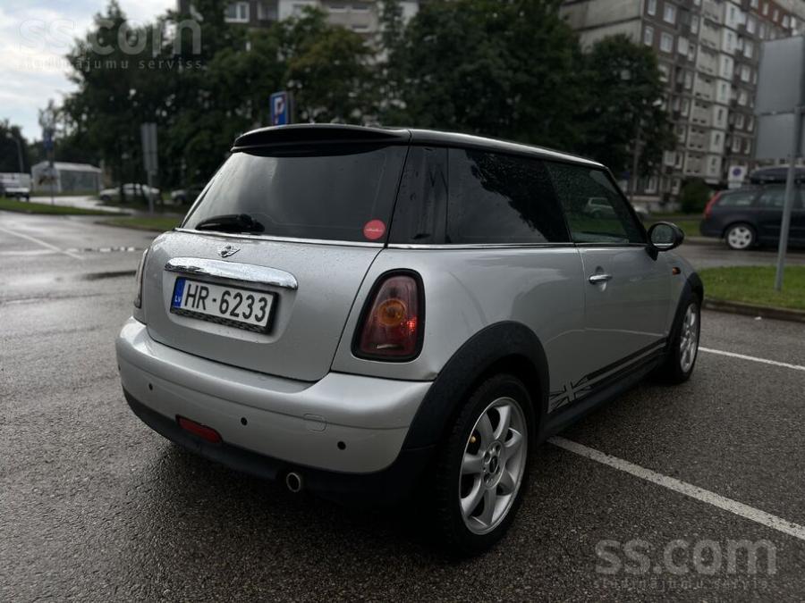Pelēks MINI Cooper 2006 Rīga, ar dzinēja tilpumu 1.60 L un nobraukumu 145 tūkst. km par 2999 €, foto 7 vietnē AUTOMOTO.COM.LV