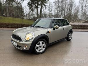 Pelēks MINI Cooper 2007 Jūrmala, ar dzinēja tilpumu 1.60 L un nobraukumu 166 tūkst. km par 3000 €, foto  vietnē AUTOMOTO.COM.LV