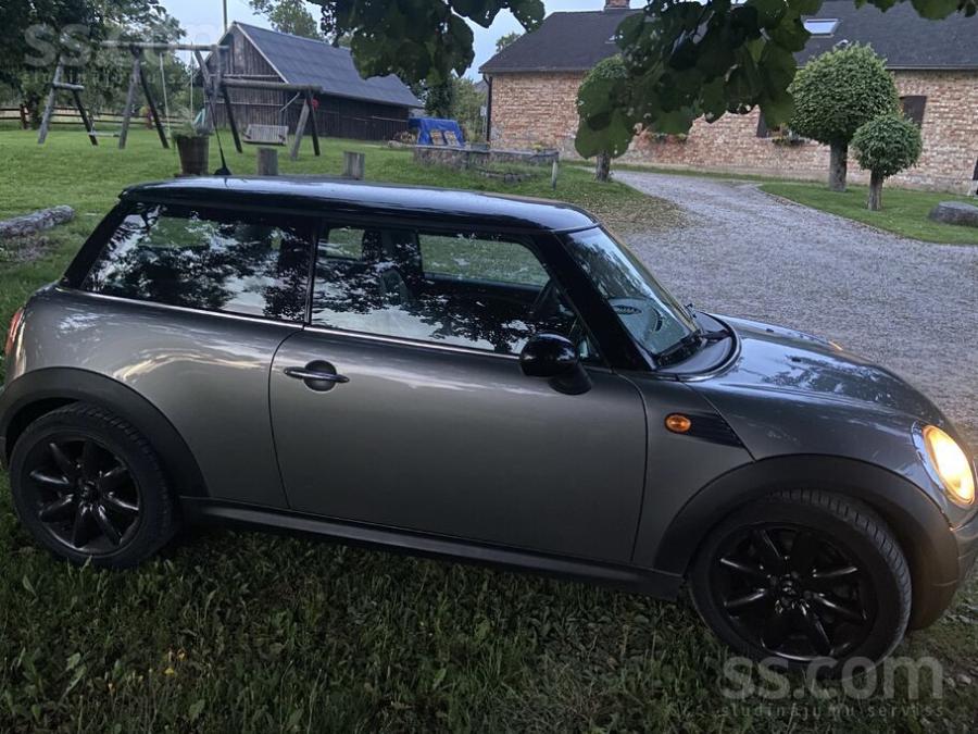 Pelēks MINI Cooper 2009 Talsi, ar dzinēja tilpumu 1.60 L un nobraukumu 231 tūkst. km par 3500 €, foto 5 vietnē AUTOMOTO.COM.LV