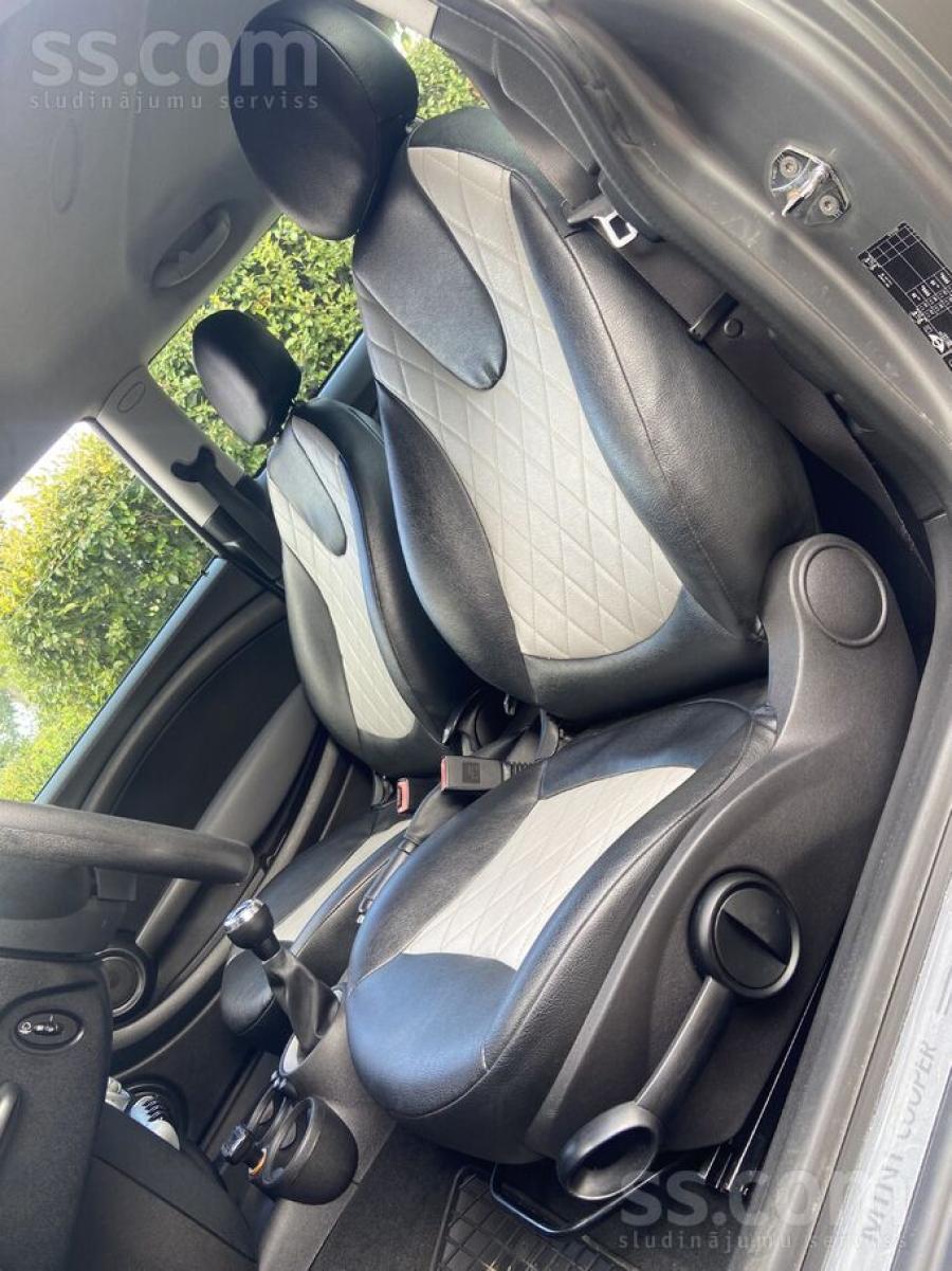 Pelēks MINI Cooper 2009 Talsi, ar dzinēja tilpumu 1.60 L un nobraukumu 231 tūkst. km par 3500 €, foto 12 vietnē AUTOMOTO.COM.LV
