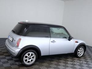 Pelēks MINI Cooper 2002 Tallina, ar dzinēja tilpumu 1.60 L un nobraukumu 215 tūkst. km par 699 €, foto 3 vietnē AUTOMOTO.COM.LV