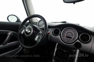Pelēks MINI Cooper 2002 Tallina, ar dzinēja tilpumu 1.60 L un nobraukumu 215 tūkst. km par 699 €, foto 5 vietnē AUTOMOTO.COM.LV
