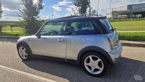 Grey MINI Cooper 2002 in Vilnius, with an engine capacity of 1.60 L and mileage of 311 thousand km for 1090 €, photo 7 on AUTOMOTO.COM.LV