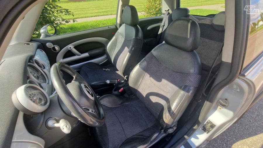 Grey MINI Cooper 2002 in Vilnius, with an engine capacity of 1.60 L and mileage of 311 thousand km for 1090 €, photo 15 on AUTOMOTO.COM.LV