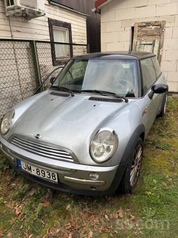 Pelēks MINI Cooper 2002 Jūrmala, ar dzinēja tilpumu 1.60 L un nobraukumu 181 tūkst. km par 650 €, foto 1 vietnē AUTOMOTO.COM.LV