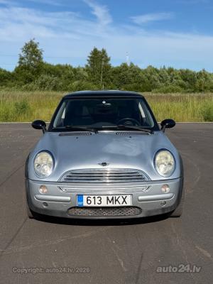 Grey MINI Cooper 2003 in Tallinn, with an engine capacity of 1.60 L and mileage of 192 thousand km for 1390 €, photo 3 on AUTOMOTO.COM.LV