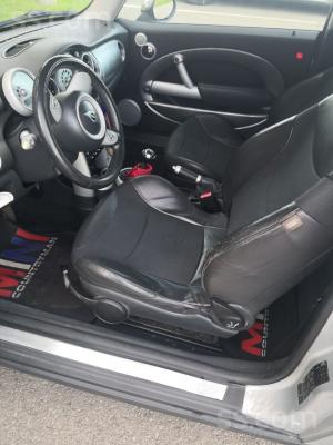 Pelēks MINI Cooper 2005 Jēkabpils, ar dzinēja tilpumu 1.60 L un nobraukumu 0 tūkst. km par 1700 €, foto 6 vietnē AUTOMOTO.COM.LV