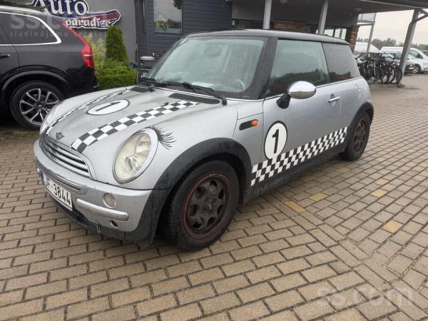 Grey MINI Cooper 2005 in Talsi, with an engine capacity of 1.40 L and mileage of 0 thousand km for 1200 €, photo 1 on AUTOMOTO.COM.LV