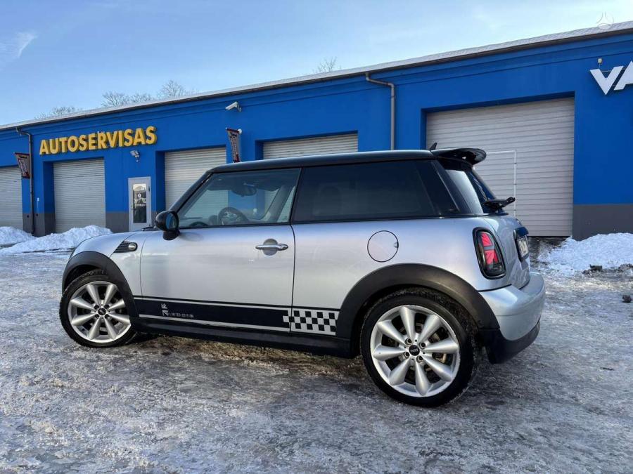 Grey MINI Cooper 2007 in Klaipeda, with an engine capacity of 1.60 L and mileage of 307 thousand km for 3800 €, photo 16 on AUTOMOTO.COM.LV