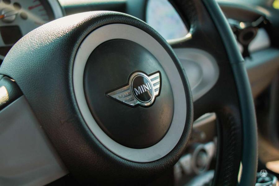 Grey MINI Cooper 2007 in Kaunas, with an engine capacity of 0.00 L and mileage of 260 thousand km for 2000 €, photo 10 on AUTOMOTO.COM.LV