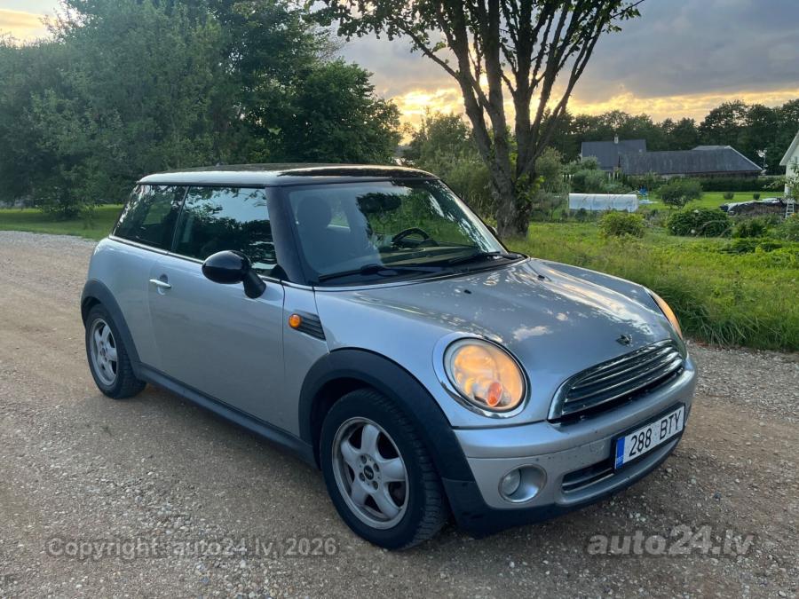 Grey MINI Cooper 2007 in Tallinn, with an engine capacity of 1.60 L and mileage of 178 thousand km for 1999 €, photo 1 on AUTOMOTO.COM.LV