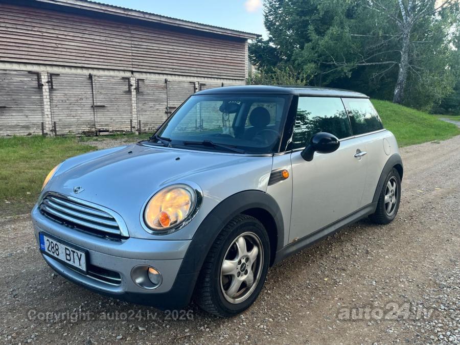 Grey MINI Cooper 2007 in Tallinn, with an engine capacity of 1.60 L and mileage of 178 thousand km for 1999 €, photo 5 on AUTOMOTO.COM.LV