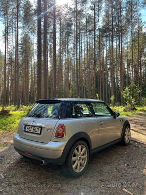 Grey MINI Cooper 2008 in Tartu, with an engine capacity of 1.60 L and mileage of 166 thousand km for 2500 €, photo 7 on AUTOMOTO.COM.LV