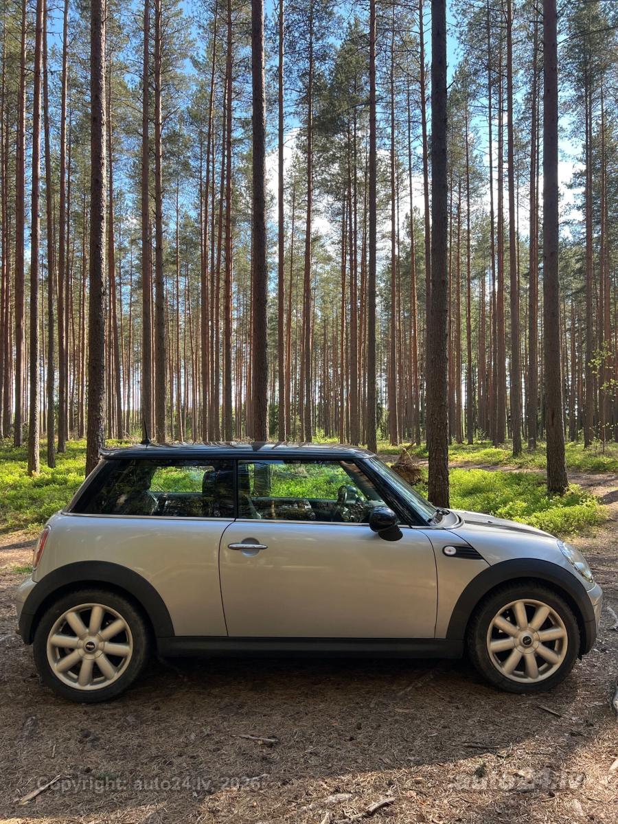 Grey MINI Cooper 2008 in Tartu, with an engine capacity of 1.60 L and mileage of 166 thousand km for 2500 €, photo 8 on AUTOMOTO.COM.LV