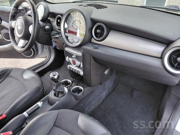 Grey MINI Cooper 2008 in Talsi, with an engine capacity of 1.60 L and mileage of 162 thousand km for 3450 €, photo 8 on AUTOMOTO.COM.LV