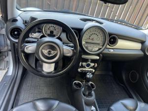 Grey MINI Cooper 2008 in Vilnius, with an engine capacity of 1.56 L and mileage of 307 thousand km for 1750 €, photo 7 on AUTOMOTO.COM.LV