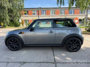 Grey MINI Cooper 2009 in Riga, with an engine capacity of 1.60 L and mileage of 232 thousand km for 2300 €, photo 6 on AUTOMOTO.COM.LV