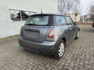 Pelēks MINI Cooper 2010 Kauņa, ar dzinēja tilpumu 1.60 L un nobraukumu 150 tūkst. km par 1950 €, foto 5 vietnē AUTOMOTO.COM.LV