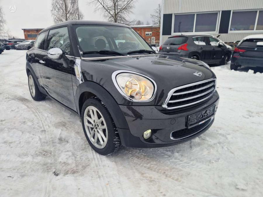 Grey MINI Cooper 2015 in Ukmerge, with an engine capacity of 2.00 L and mileage of 180 thousand km for 6850 €, photo 3 on AUTOMOTO.COM.LV