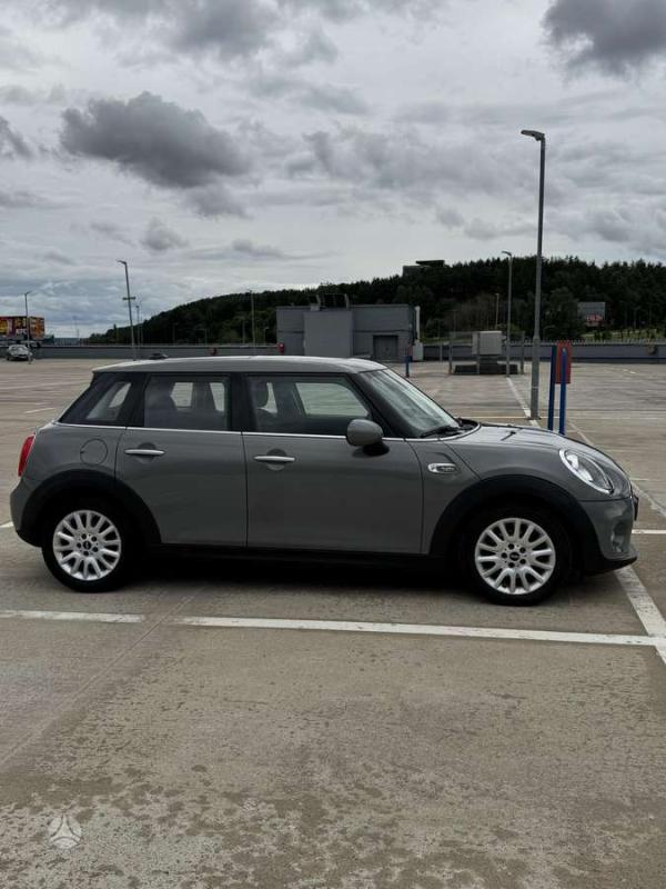 Pelēks MINI Cooper 2016 Viļņa, ar dzinēja tilpumu 1.20 L un nobraukumu 173 tūkst. km par 7900 €, foto 3 vietnē AUTOMOTO.COM.LV