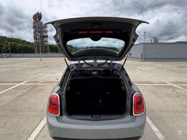 Pelēks MINI Cooper 2016 Viļņa, ar dzinēja tilpumu 1.20 L un nobraukumu 173 tūkst. km par 7900 €, foto 7 vietnē AUTOMOTO.COM.LV