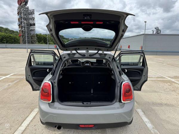 Pelēks MINI Cooper 2016 Viļņa, ar dzinēja tilpumu 1.20 L un nobraukumu 173 tūkst. km par 7900 €, foto 9 vietnē AUTOMOTO.COM.LV