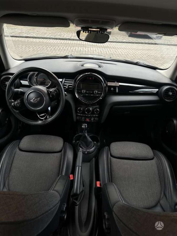 Pelēks MINI Cooper 2016 Kauņa, ar dzinēja tilpumu 1.50 L un nobraukumu 129 tūkst. km par 8750 €, foto 5 vietnē AUTOMOTO.COM.LV