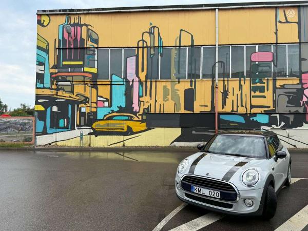 Grey MINI Cooper 2017 in Vilnius, with an engine capacity of 1.50 L and mileage of 87 thousand km for 9800 €, photo 3 on AUTOMOTO.COM.LV
