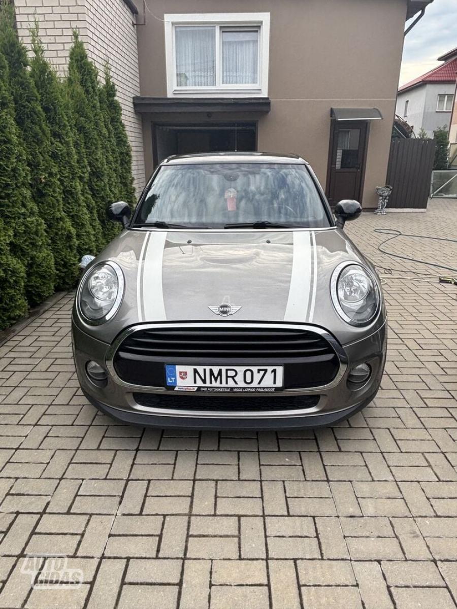 Grey MINI Cooper 2018 in Kaunas, with an engine capacity of 1.50 L and mileage of 212 thousand km for 9950 €, photo 3 on AUTOMOTO.COM.LV