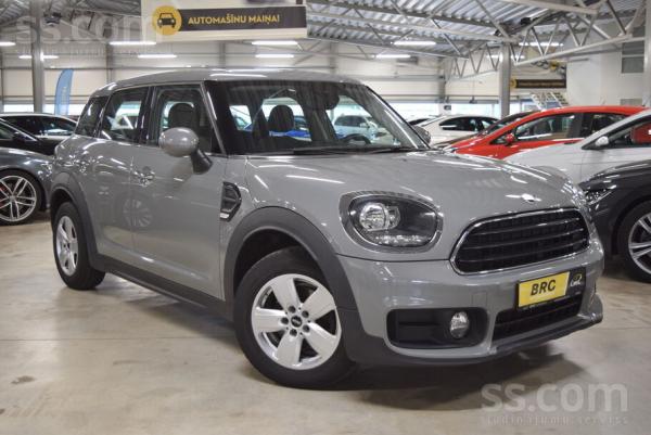 Grey MINI Cooper 2019 in Riga, with an engine capacity of 1.50 L and mileage of 100 thousand km for 11500 €, photo 1 on AUTOMOTO.COM.LV