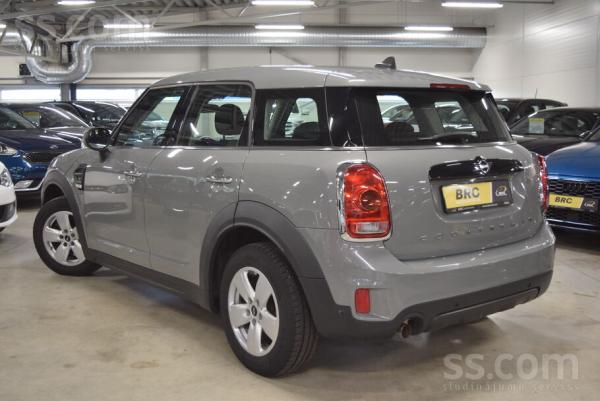Grey MINI Cooper 2019 in Riga, with an engine capacity of 1.50 L and mileage of 100 thousand km for 11500 €, photo 3 on AUTOMOTO.COM.LV