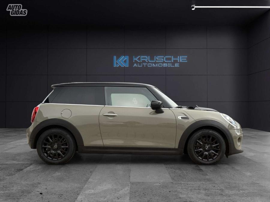 Grey MINI Cooper 2020 in Kaunas, with an engine capacity of 1.50 L and mileage of 57 thousand km for 21875 €, photo 6 on AUTOMOTO.COM.LV