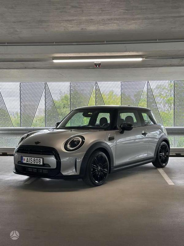 Pelēks MINI Cooper 2023 Viļņa, ar dzinēja tilpumu 1.50 L un nobraukumu 36 tūkst. km par 21200 €, foto 1 vietnē AUTOMOTO.COM.LV
