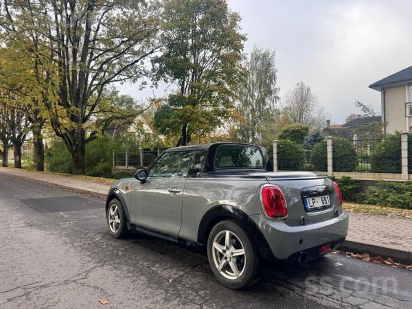 Pelēks MINI Cooper 2018 Rīga, ar dzinēja tilpumu 1.50 L un nobraukumu 200 tūkst. km par 10777 €, foto 10 vietnē AUTOMOTO.COM.LV
