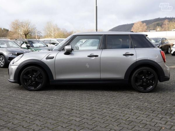 Grey MINI Cooper 2022 in Kaunas, with an engine capacity of 1.50 L and mileage of 59 thousand km for 27025 €, photo 9 on AUTOMOTO.COM.LV