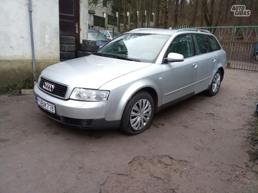 Grey MINI Cooper 2002 in Vilnius, with an engine capacity of 2.50 L and mileage of 350 thousand km for 1500 €, photo 1 on AUTOMOTO.COM.LV