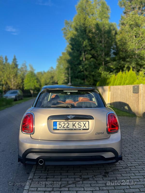 Grey MINI Cooper 2021 in Tallinn, with an engine capacity of 1.50 L and mileage of 134 thousand km for 20500 €, photo 6 on AUTOMOTO.COM.LV