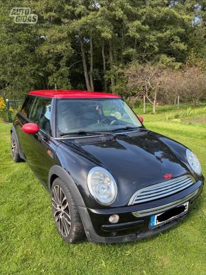 MINI Cooper 2003 Alīta, ar dzinēja tilpumu 1.60 L un nobraukumu 243 tūkst. km par 1600 €, foto  vietnē AUTOMOTO.COM.LV