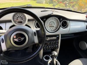 MINI Cooper 2003 in Alytus, with an engine capacity of 1.60 L and mileage of 243 thousand km for 1600 €, photo 11 on AUTOMOTO.COM.LV