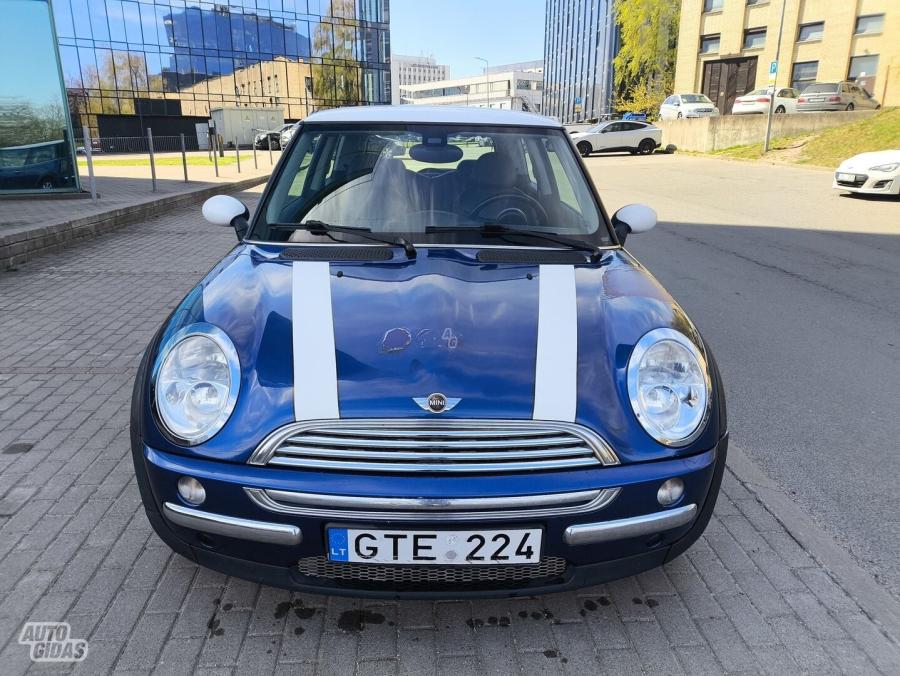 MINI Cooper 2004 in Vilnius, with an engine capacity of 1.60 L and mileage of 197 thousand km for 800 €, photo 4 on AUTOMOTO.COM.LV