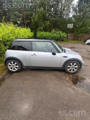 MINI Cooper 2005 Rīga, ar dzinēja tilpumu 1.60 L un nobraukumu 220 tūkst. km par 2700 €, foto 5 vietnē AUTOMOTO.COM.LV