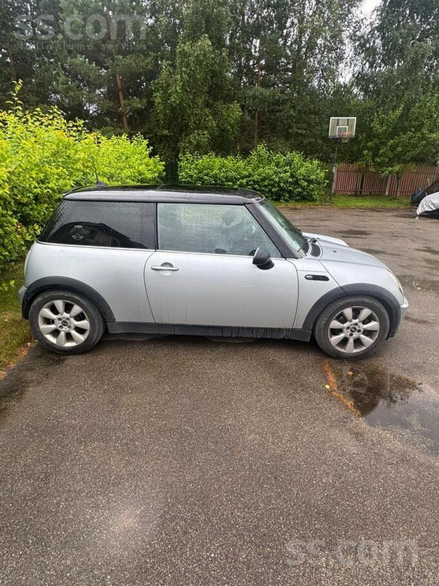 MINI Cooper 2005 Rīga, ar dzinēja tilpumu 1.60 L un nobraukumu 220 tūkst. km par 2700 €, foto 5 vietnē AUTOMOTO.COM.LV