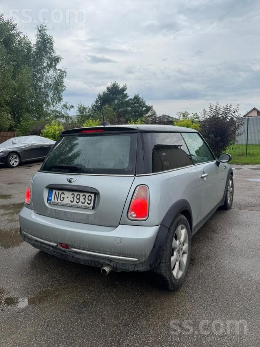 MINI Cooper 2005 Rīga, ar dzinēja tilpumu 1.60 L un nobraukumu 220 tūkst. km par 2700 €, foto 7 vietnē AUTOMOTO.COM.LV