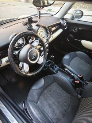 MINI Cooper 2007 in Vilnius, with an engine capacity of 1.60 L and mileage of 211 thousand km for 2100 €, photo 9 on AUTOMOTO.COM.LV